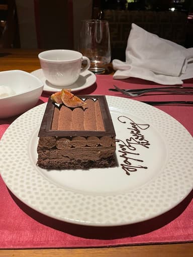 Rim Naam – Fine Dining in MG Road, Bangalore | Reviews & Prices